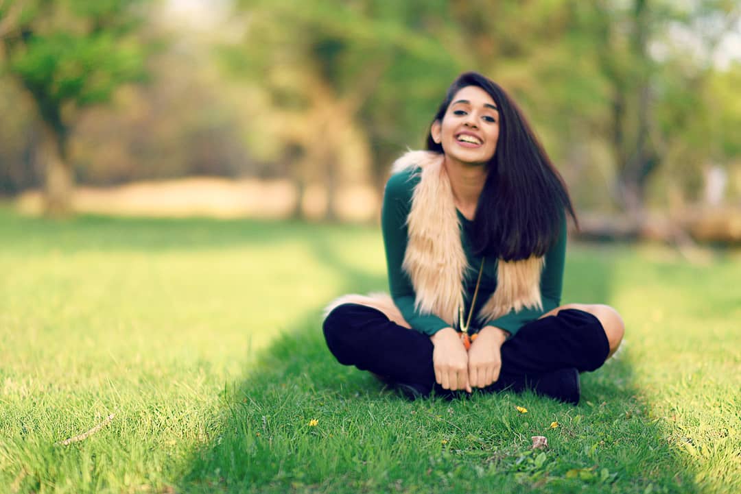 Model #Sonam is all set to mark her debut in Kollywood shortly ...